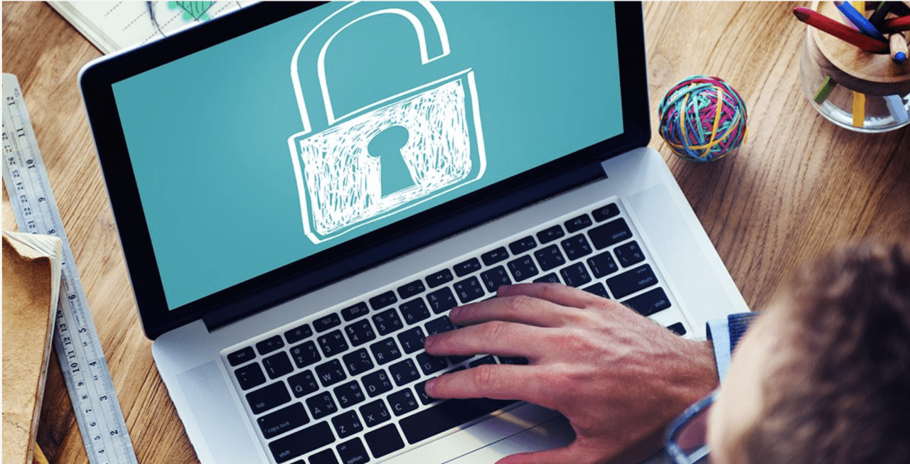 Higher Education Voices: College Students’ Attitudes Toward Data ...